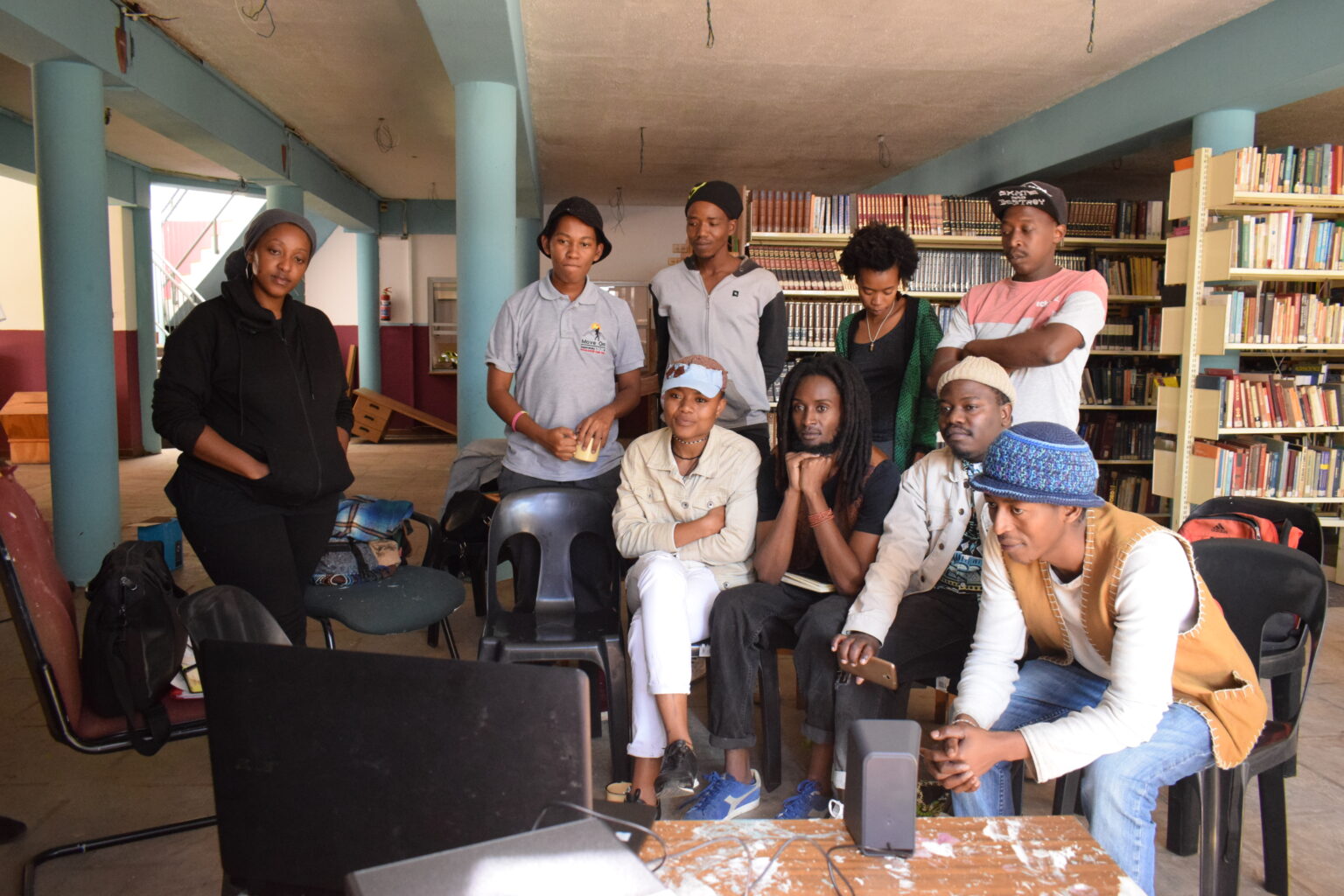 Decolonial Futures: Eerste Semester – Framer Framed