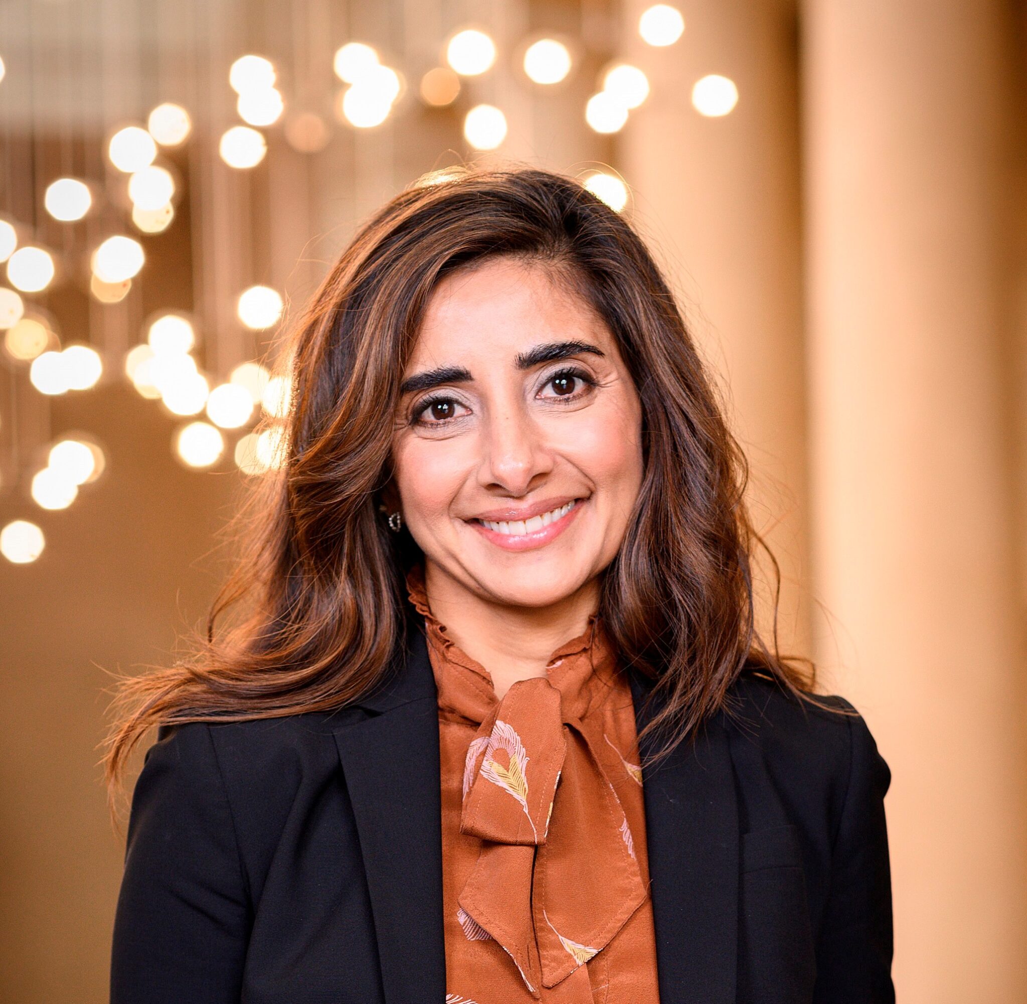 Asma Naeem – Framer Framed