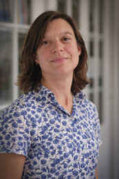 Anna Elffers – Framer Framed