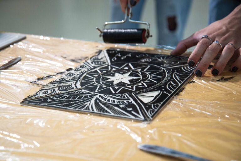 Workshop: Linocut Printmaking – Framer Framed