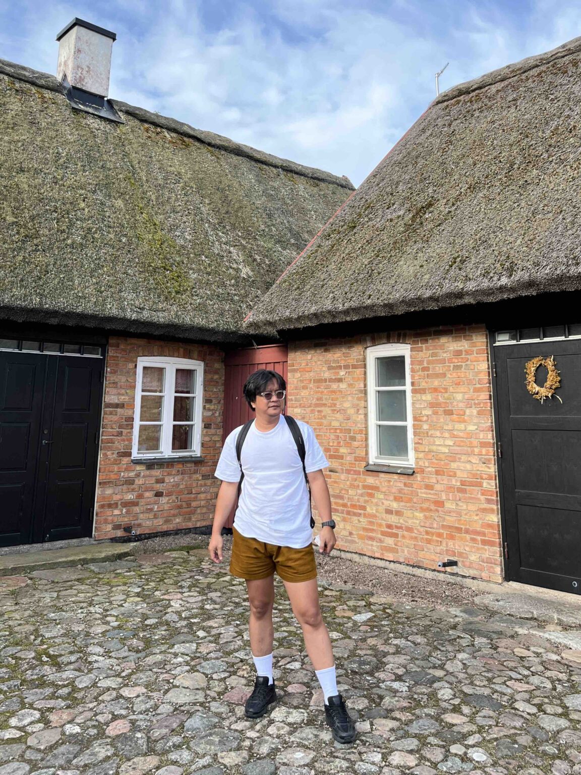 Eri Rama Putra – Framer Framed